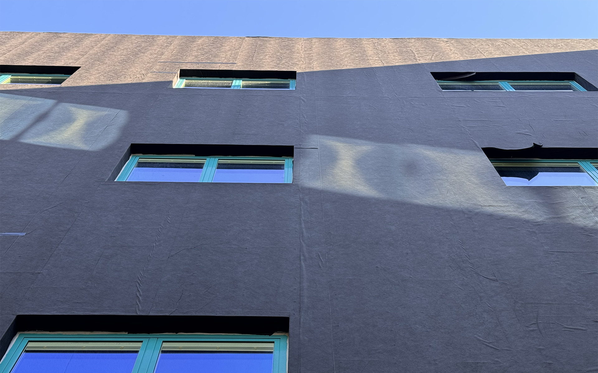 Building envelope and energy conservation: UV protection and high ...